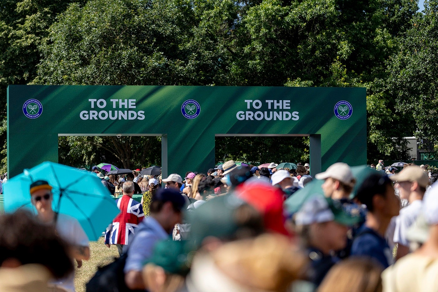 Worth the Wait: Wimbledon Queue - The Championships, Wimbledon ...