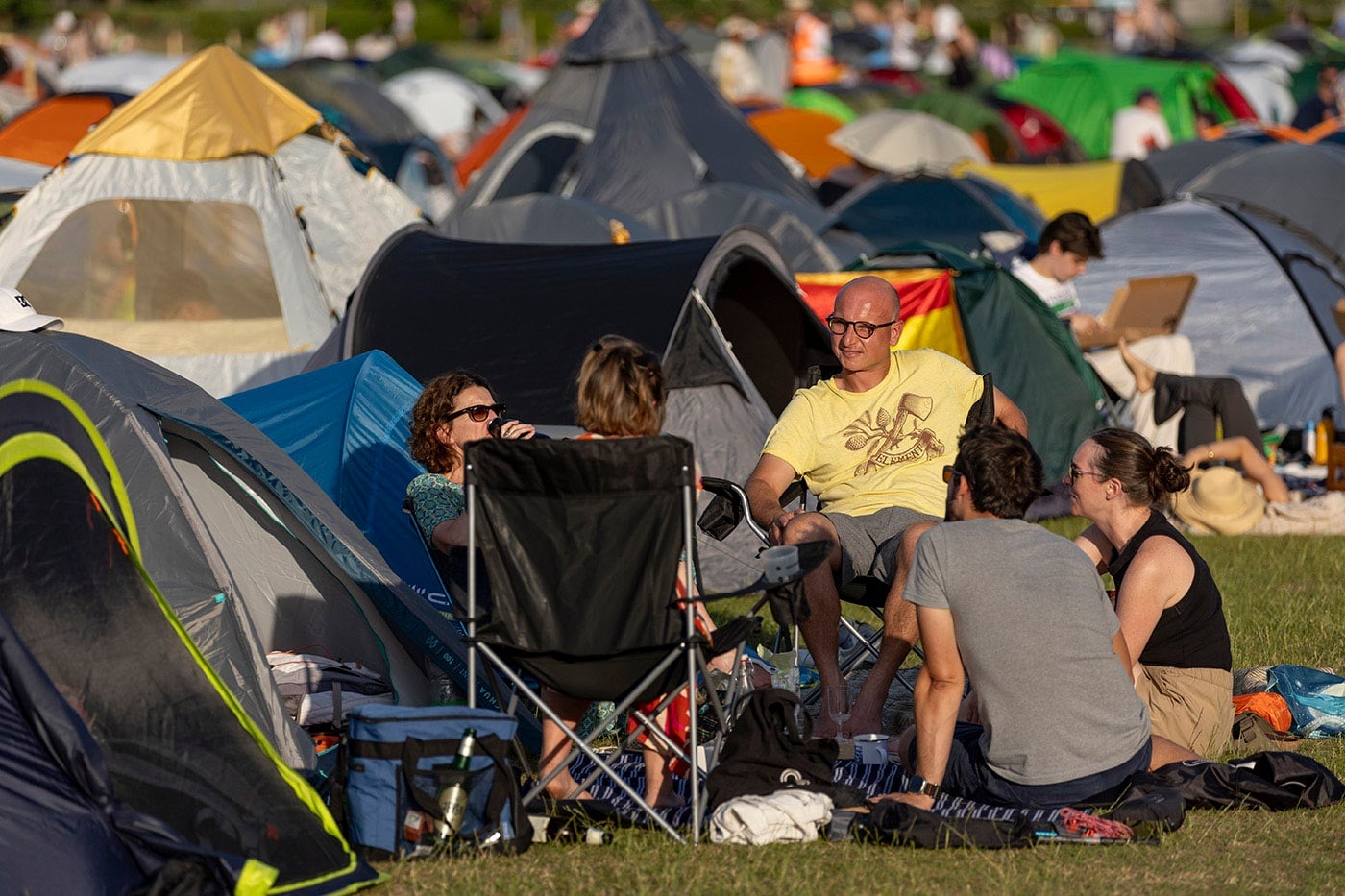 Worth the Wait: Wimbledon Queue - The Championships, Wimbledon ...