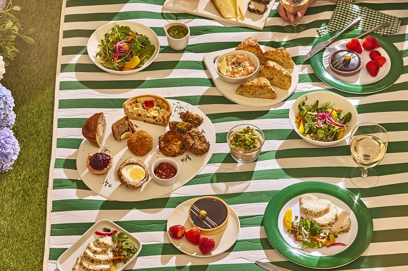 picniconsite1 - The Championships, Wimbledon - Official Site by IBM
